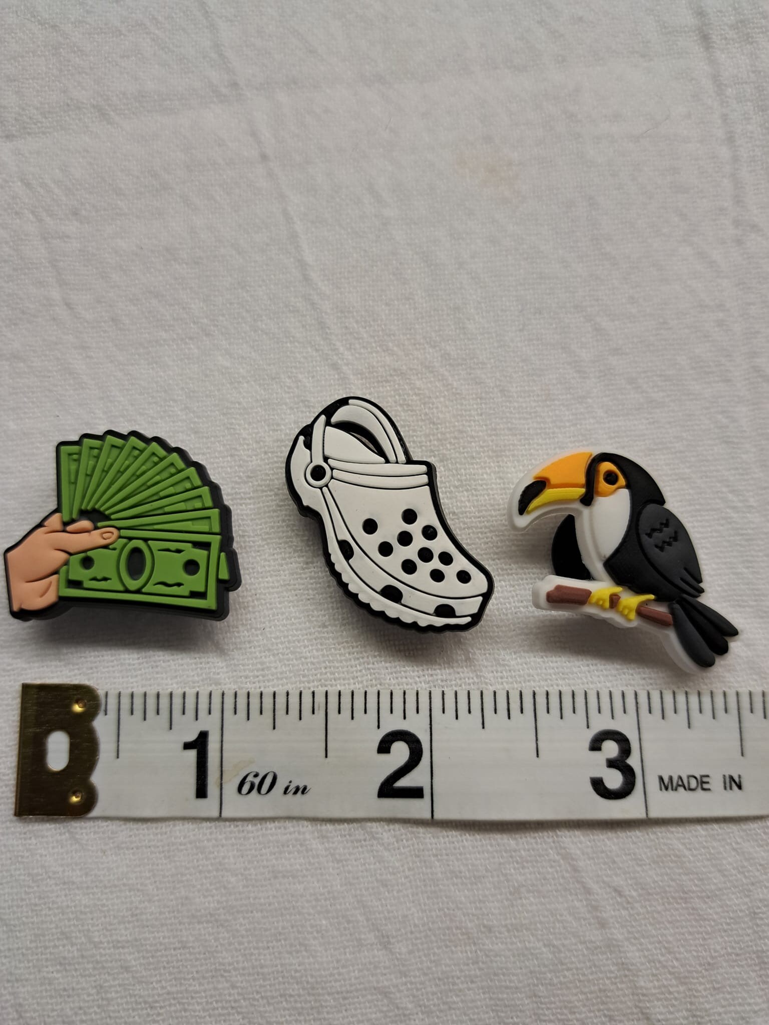 MISCELLANEOUS THEMED SHOE Charms Croc Pegs Clips Decorating Jewelry ...