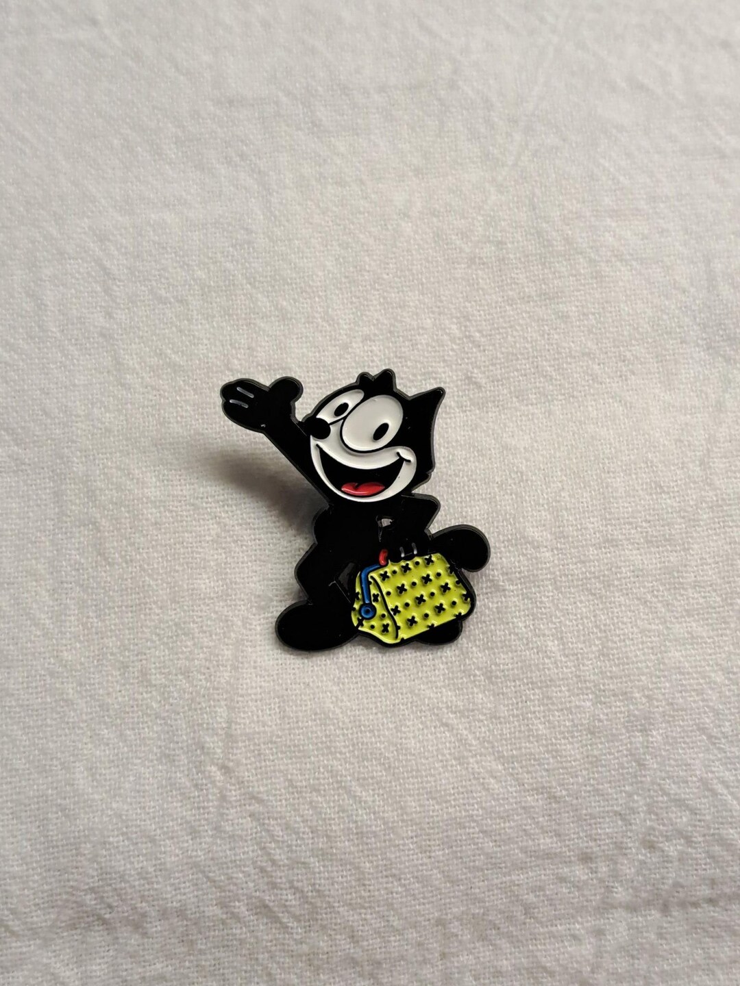 POPULAR VINTAGE CARTOON Animated Children's Classic Stick Lapel Pin ...