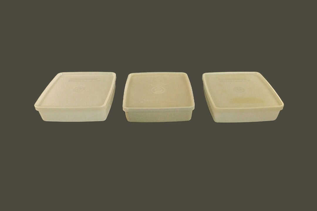 3 Vintage TUPPERWARE Square Away Sandwich Keeper - Lunch Storage ...