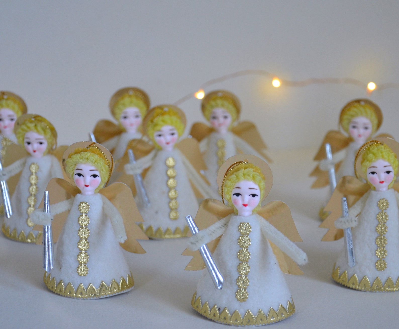 Retro Style Angels / Christmas Ornaments / Retro Style - Etsy