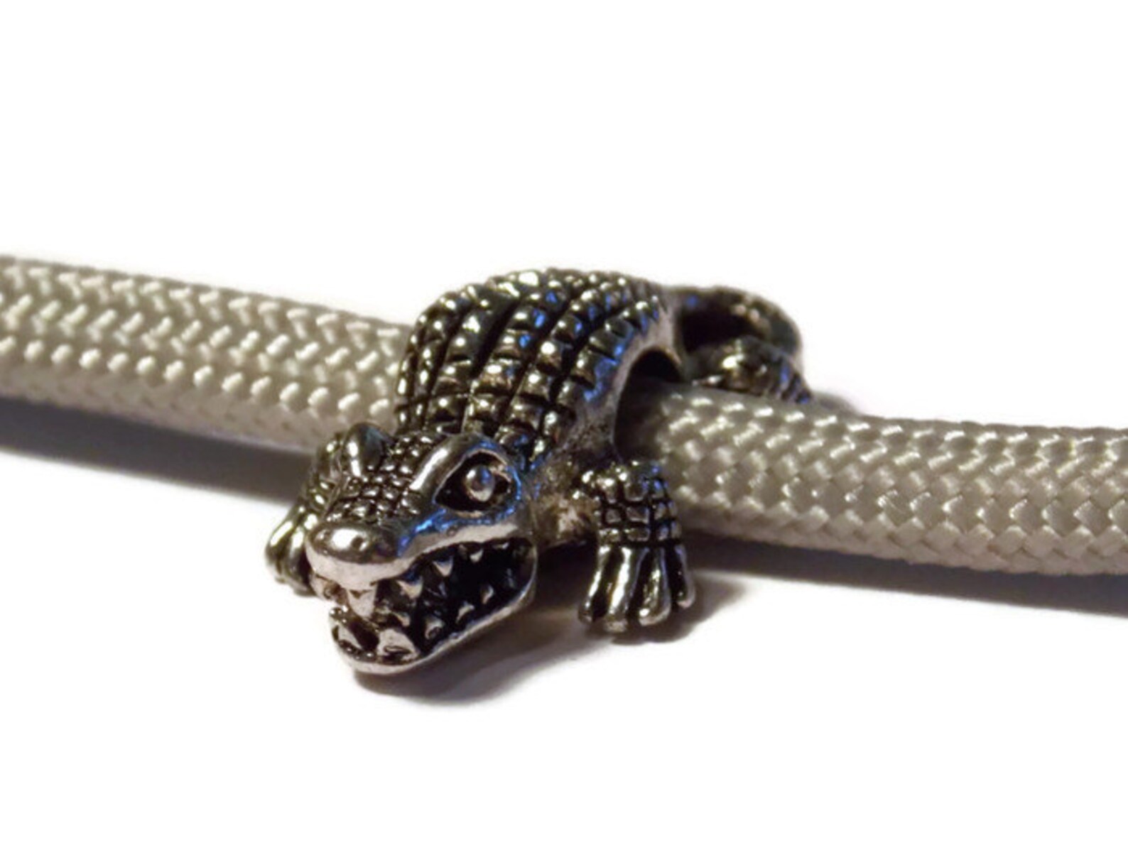 CLEARANCE SALE Alligator Beads for Paracord Bracelets Big Hole is Great ...