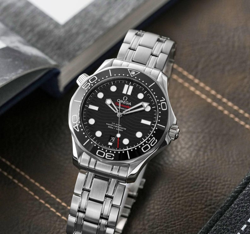 Omega Seamaster Diver 300m Co-axial Master Chronometer 42mm ...