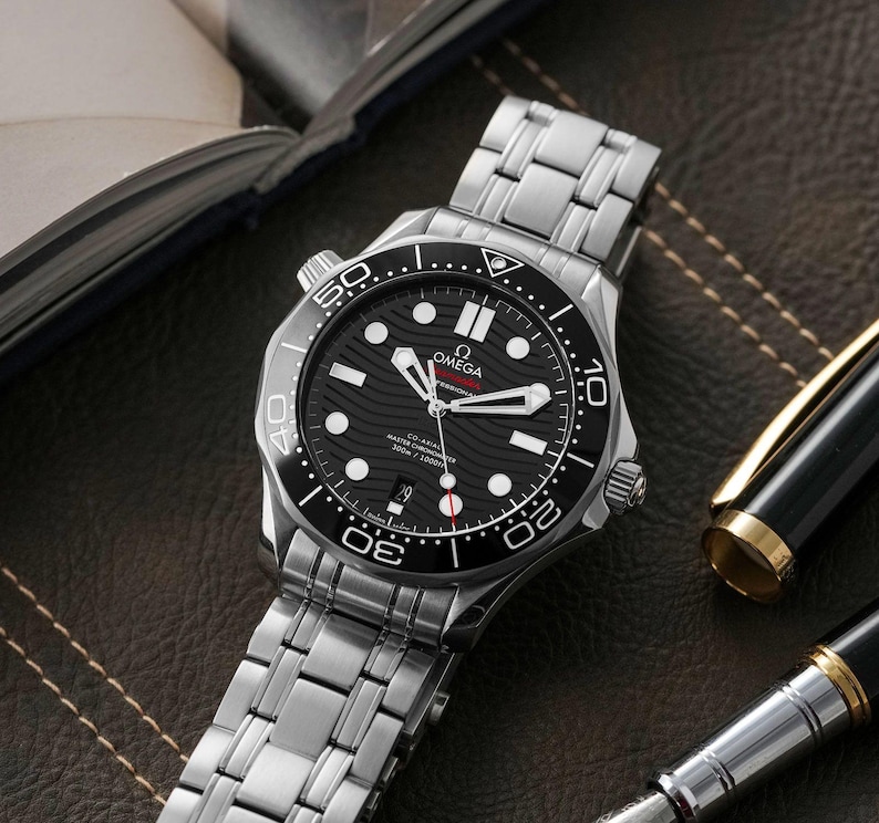 Omega Seamaster Diver 300m Co-axial Master Chronometer 42mm ...