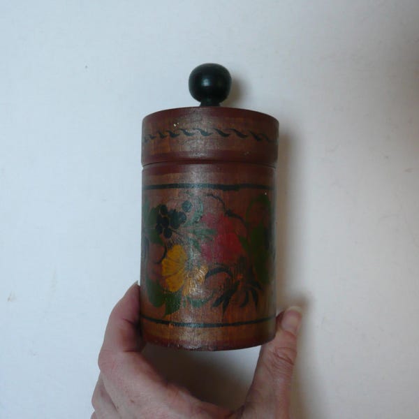 Carved Russian Box - Etsy