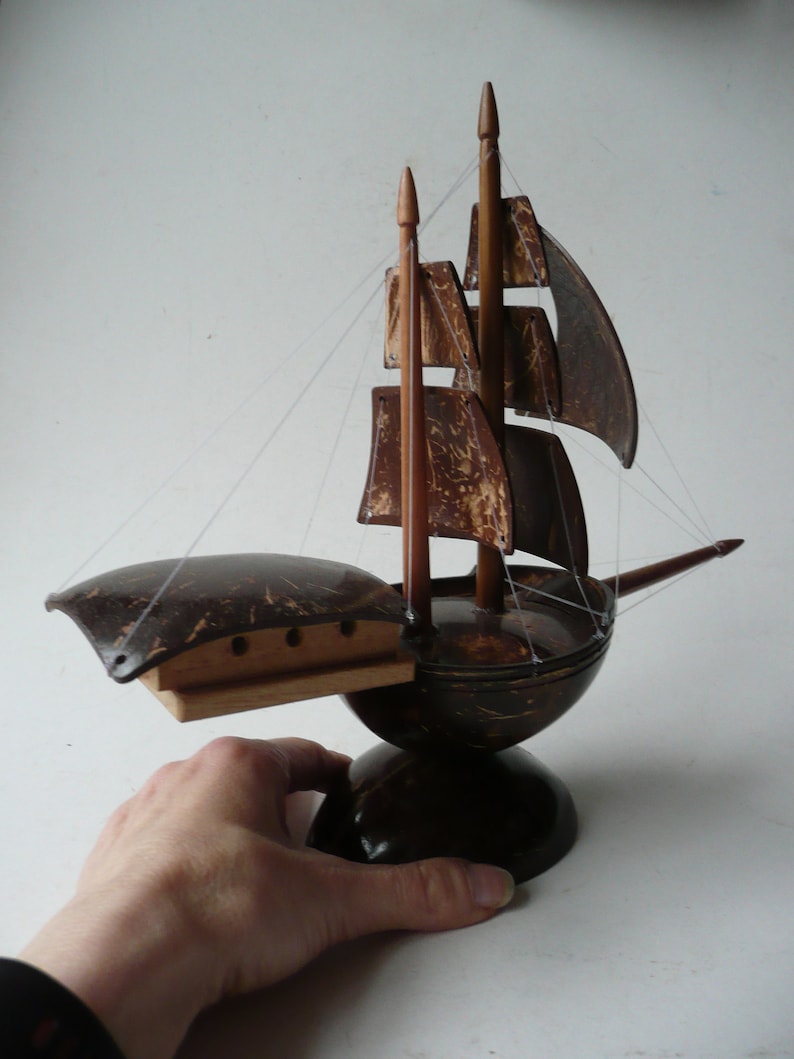 Absolutely Delightful Vintage Coconut Shell Handmade Tall Ship Sailing ...