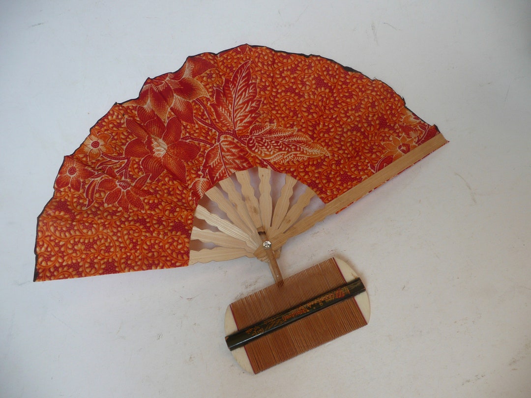 Vintage Japanese Double Sided Fine Comb and Folding Bamboo Fan - Etsy