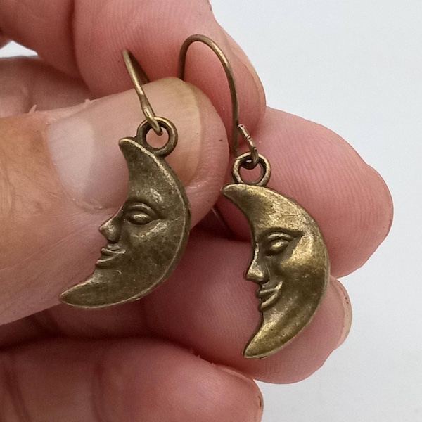Moon Earrings - Etsy