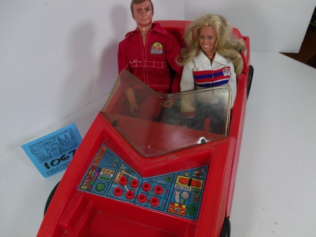 1977 General Mills Bionic Woman/ 6000000 Man Car and Action | Etsy