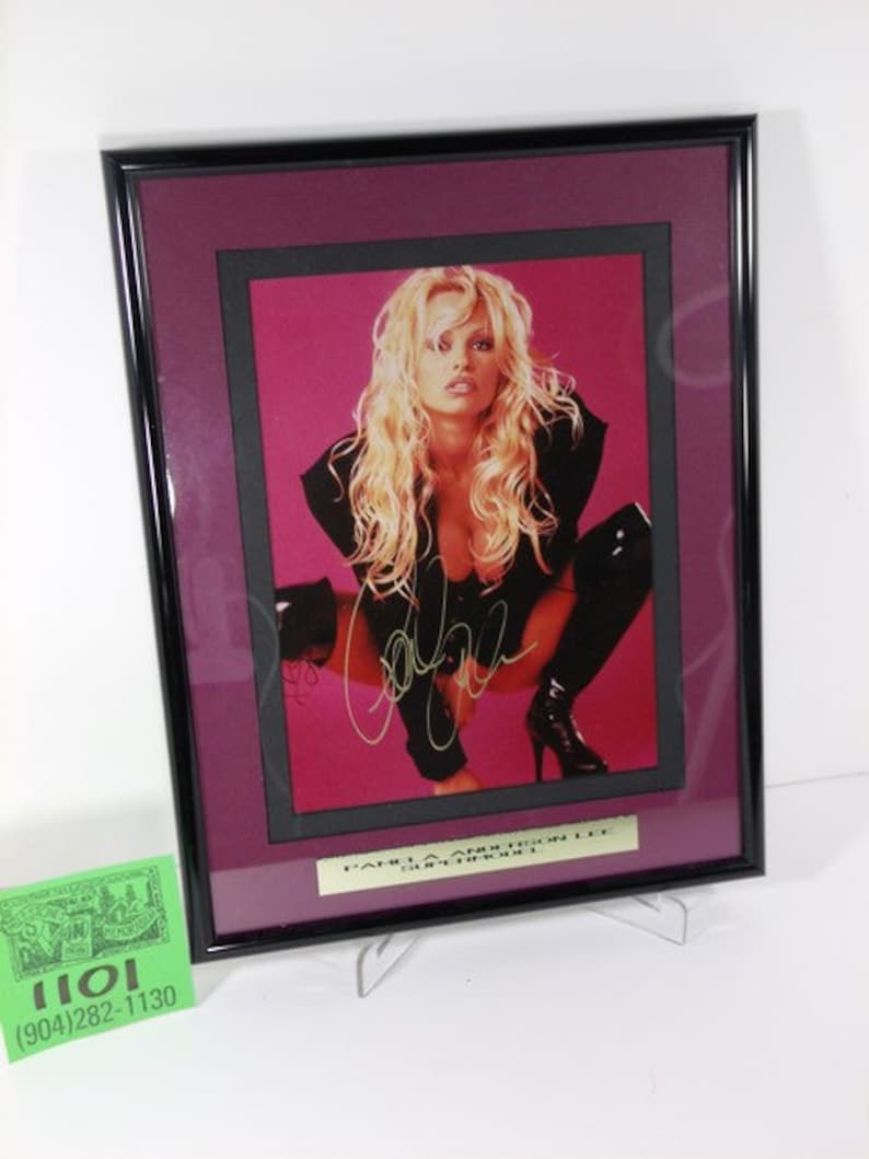 1990's Pamela Anderson Autograph/photo Framed Display - Etsy