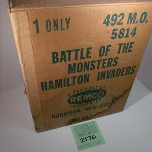 1970's Remco/hamilton Invaders-"battle of the Monsters"-original ...