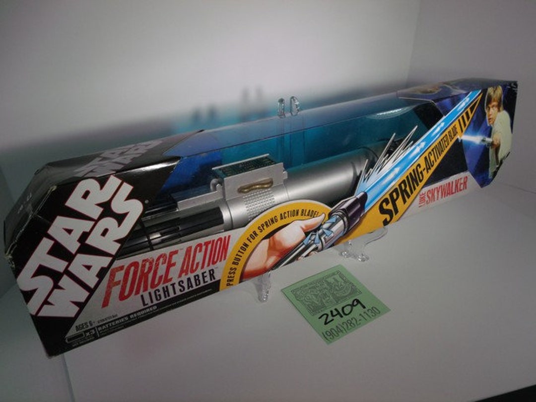 2000's Lucasfilms/ Starwars-"force Action Lightsaber W/ Spring Action ...