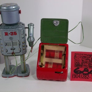 1962 Masudaya B-35 Robot and Box - Etsy