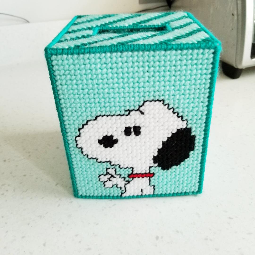 Peanuts Snoopy Tissue Box Cover - Etsy