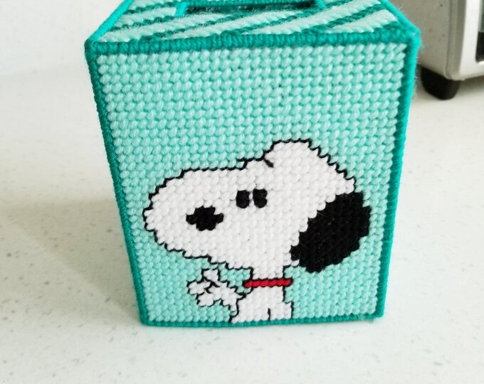 Peanuts Snoopy Tissue Box Cover - Etsy