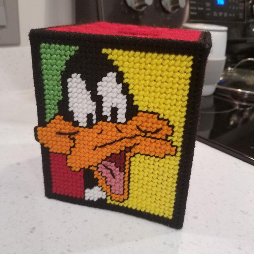 Daffy Duck Tissue Box Cover - Etsy