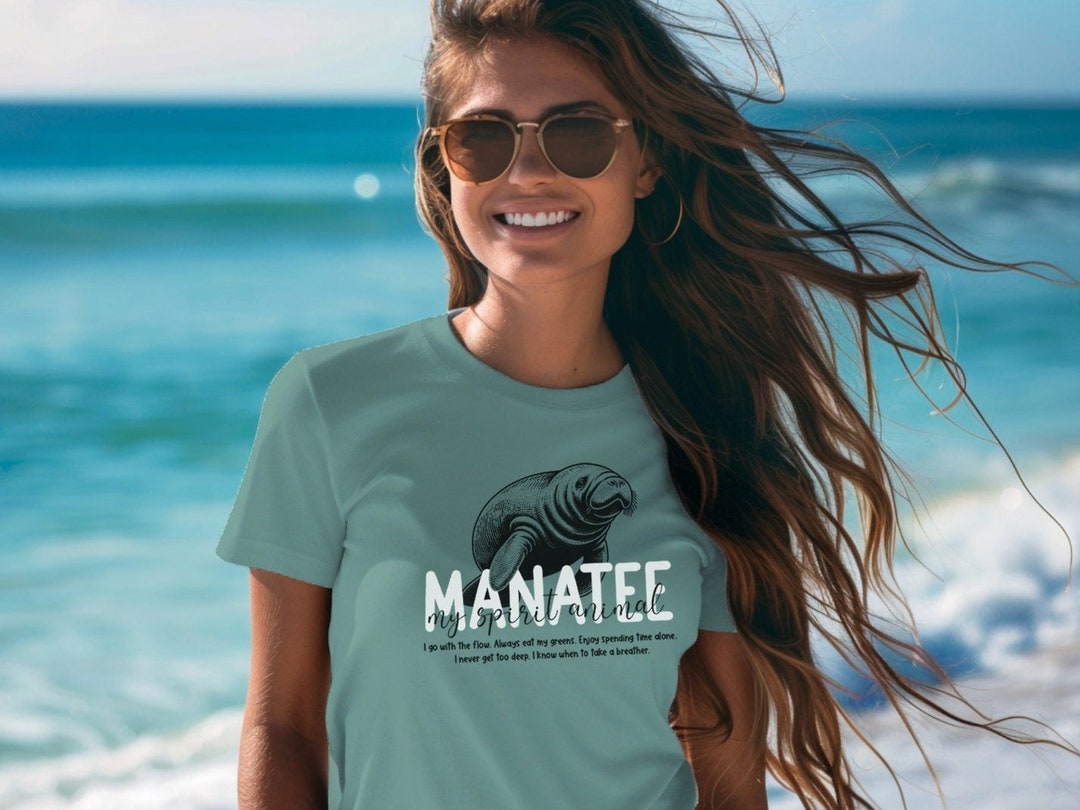 Manatee Tshirt Spirit Animal Design Sea Life T-shirt for Beach Lover ...