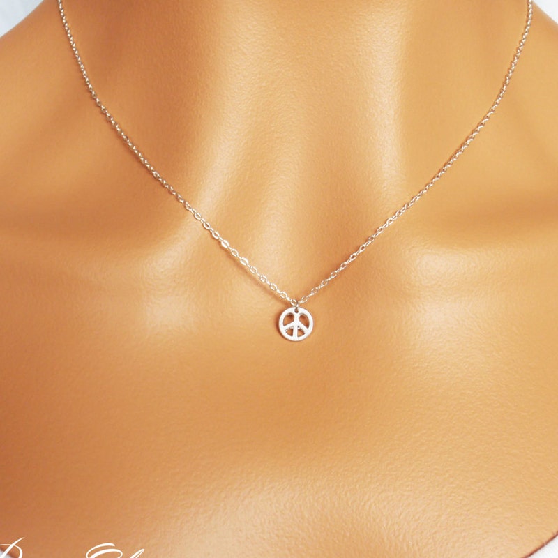 Peace Sign Necklace - Etsy