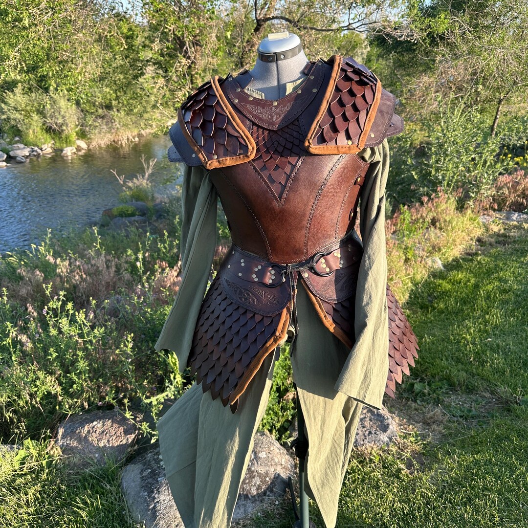 Dragon Queen Women's Leather Armor - Etsy