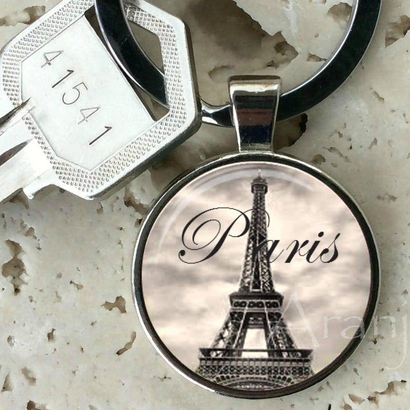 Eiffel Tower Keychain - Etsy