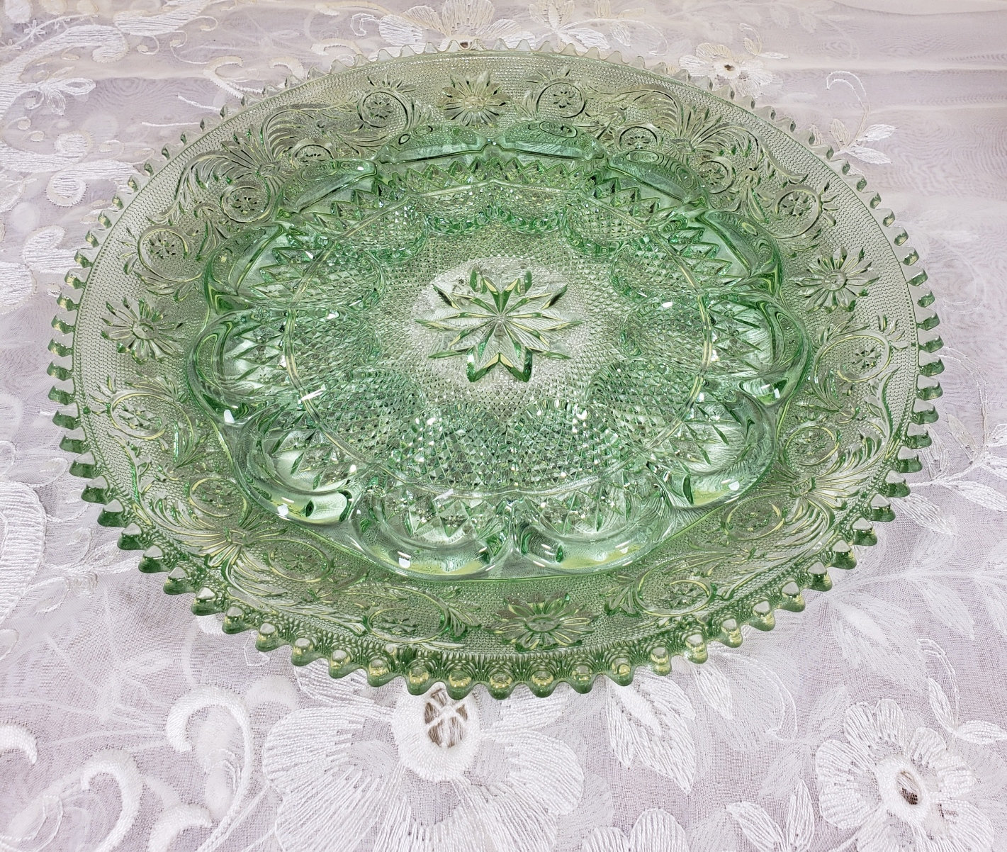 Vintage Tiara Indiana Glass Chantilly Green Sandwich 12 Inch Deviled ...