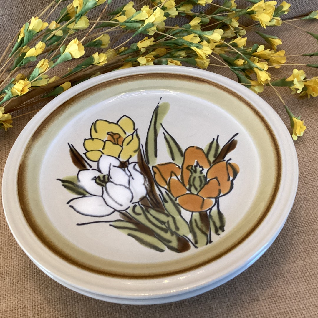 Vintage Haniwa Stone Salad Plates: Floral Boho Dinnerware Set of 3 - Etsy