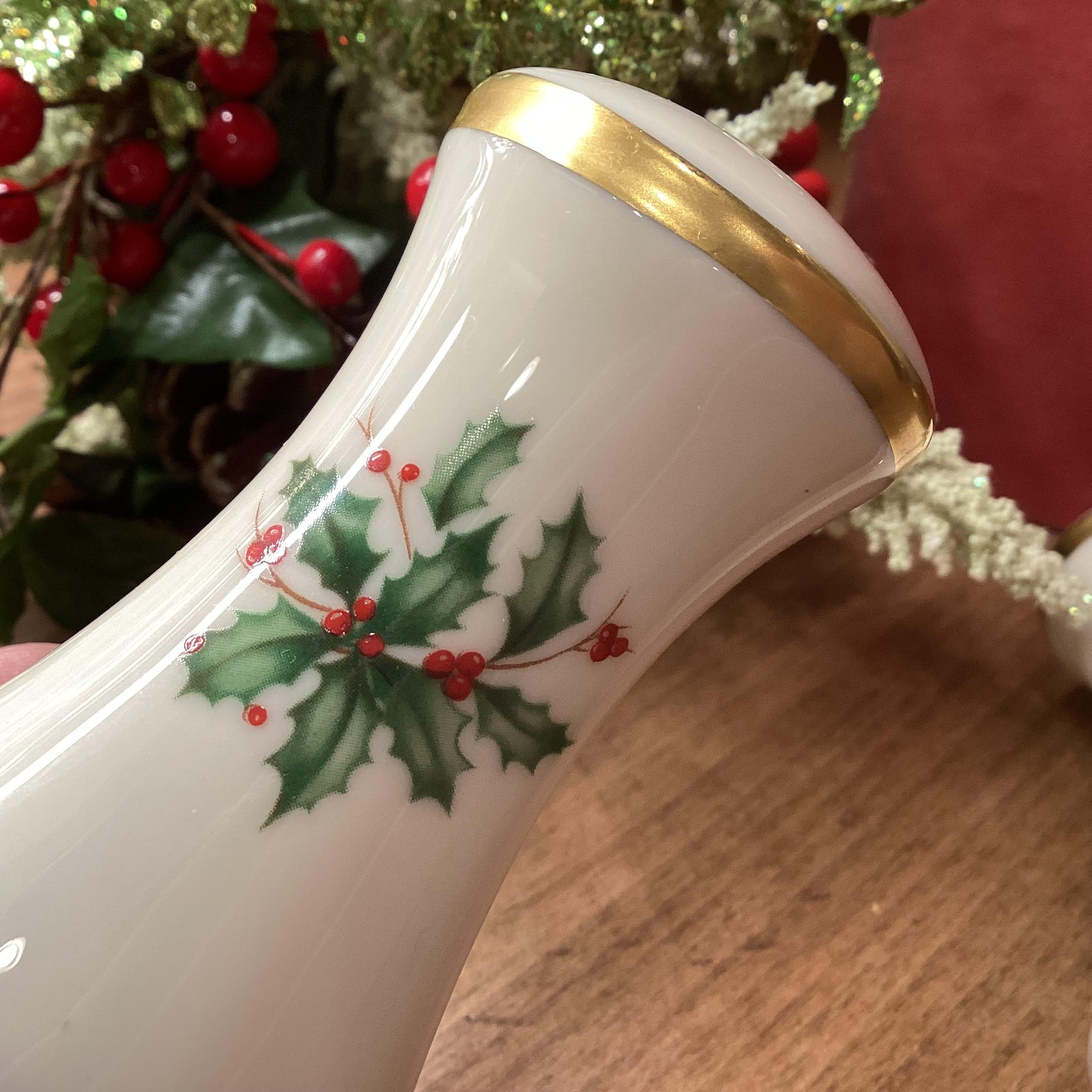 Lenox Holiday Collection Dinnerware Dimension Collection Holly Leaves ...