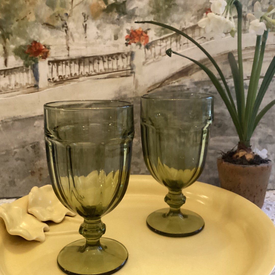 Vintage Libbey Duratuff Olive Green Glassware Set Of 2 Gibraltar Water Goblets Ice Tea Glasses