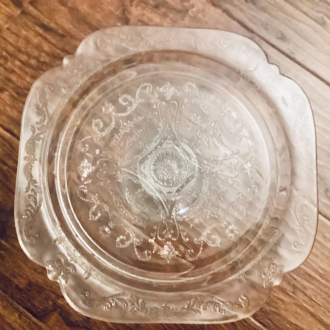 Indiana Glass Cake Stand: 1970s Recollection Footed Plate - Etsy