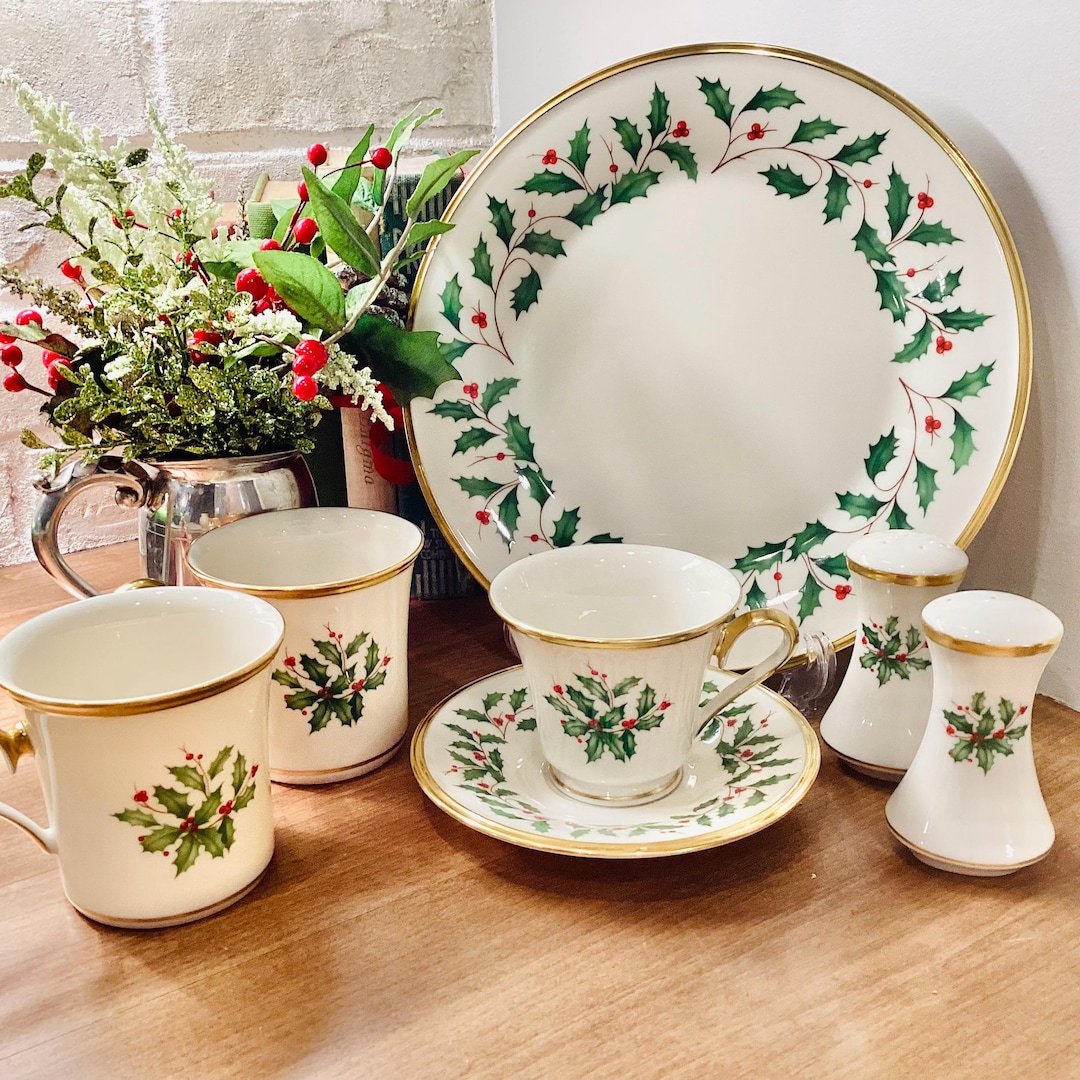 Lenox Holiday Collection Dinnerware Dimension Collection Holly Leaves ...