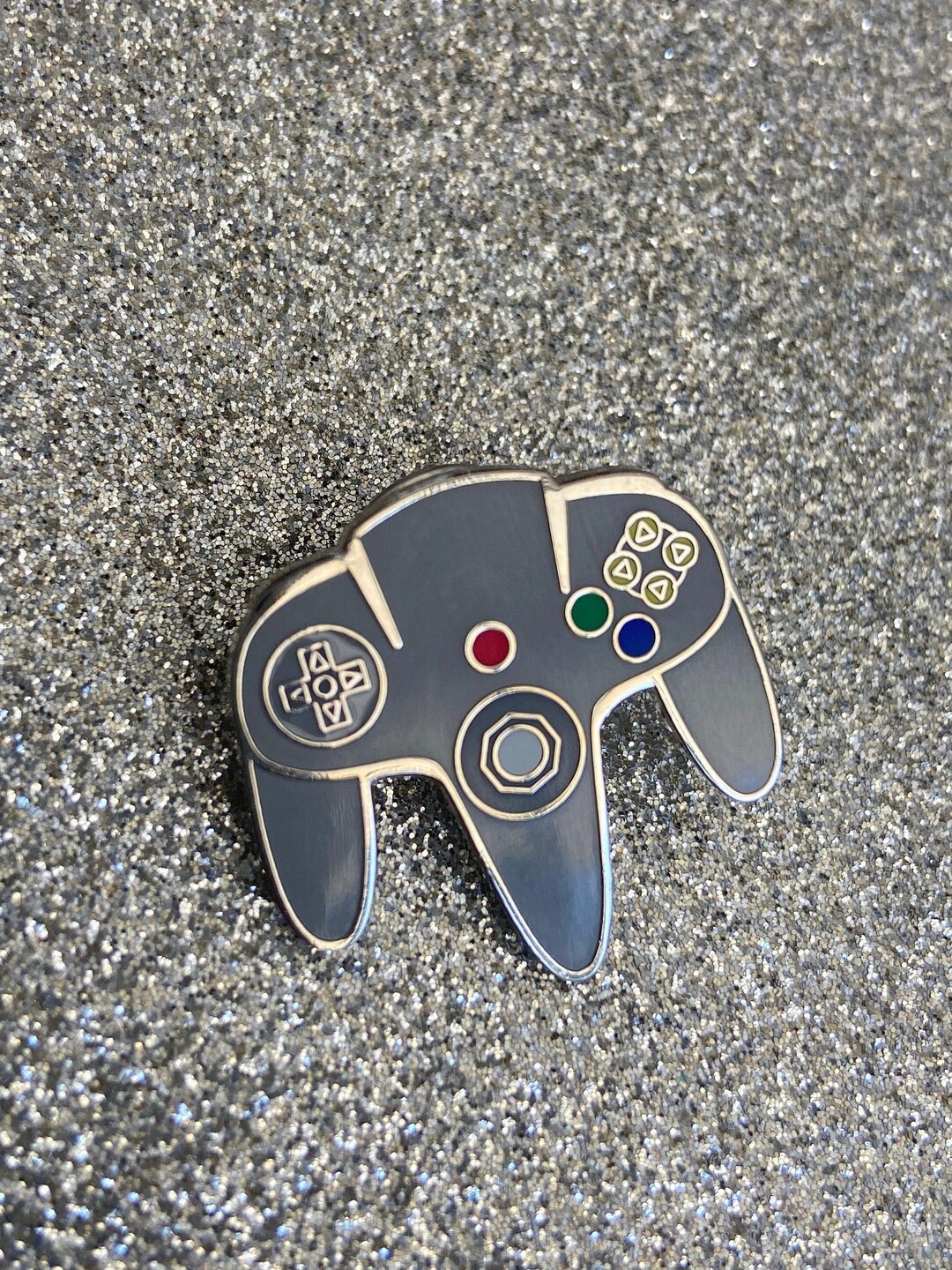 Nintendo 64 Controller Enamel Pin - Etsy