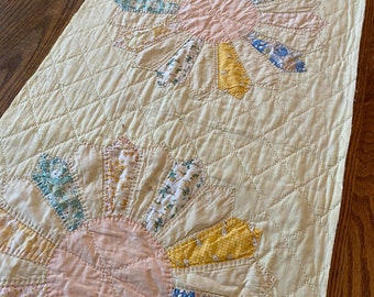 Pale Yellow Quilt | Etsy