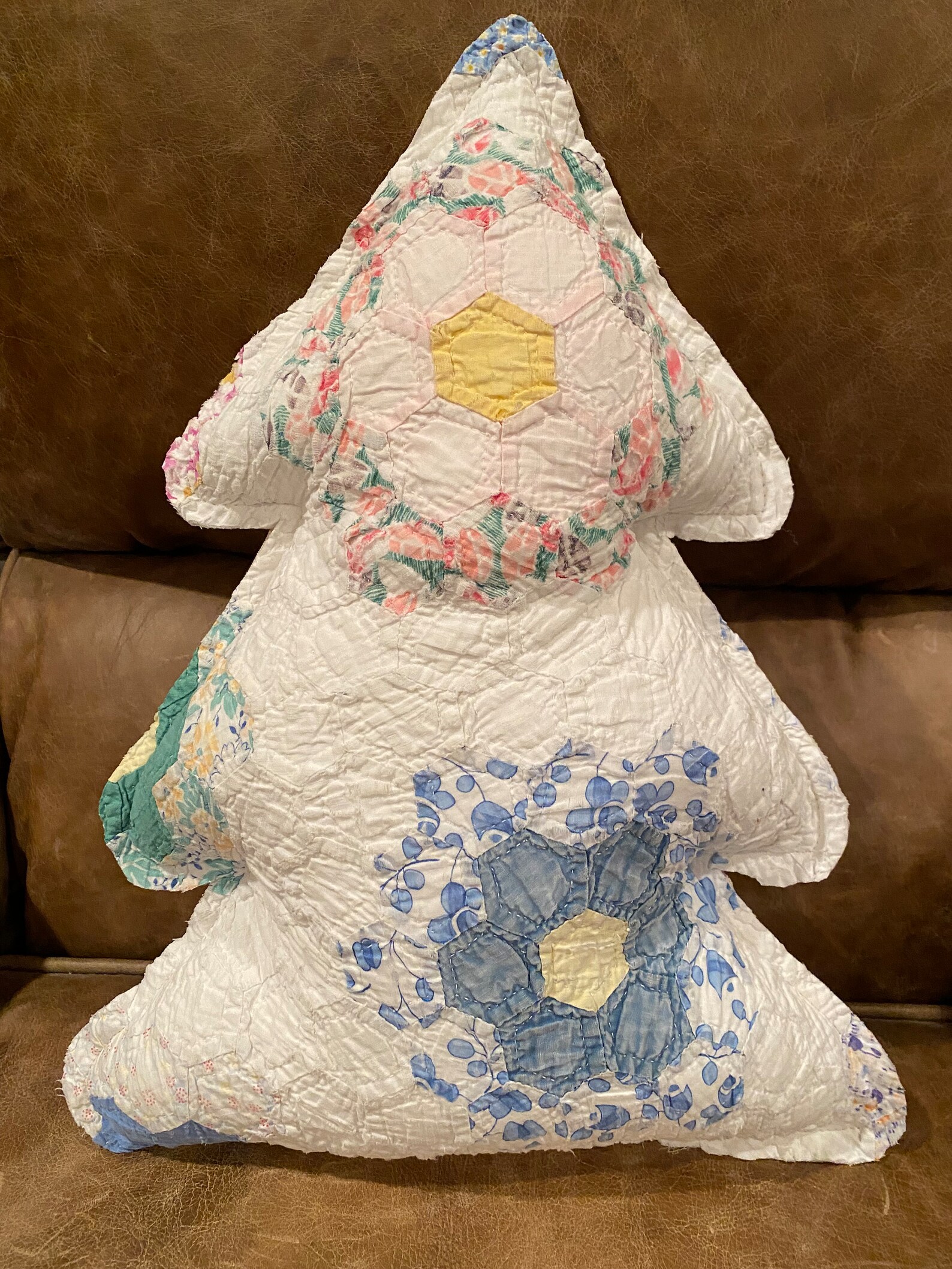 SALE 17 Inch Tall Antique Quilt 1930's Tree Pillow/ - Etsy
