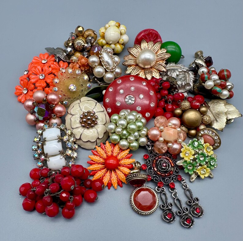 Lot of Vintage Detash, Craft, Rhinestone, Jewelry, Clip on Earrings,f17 ...