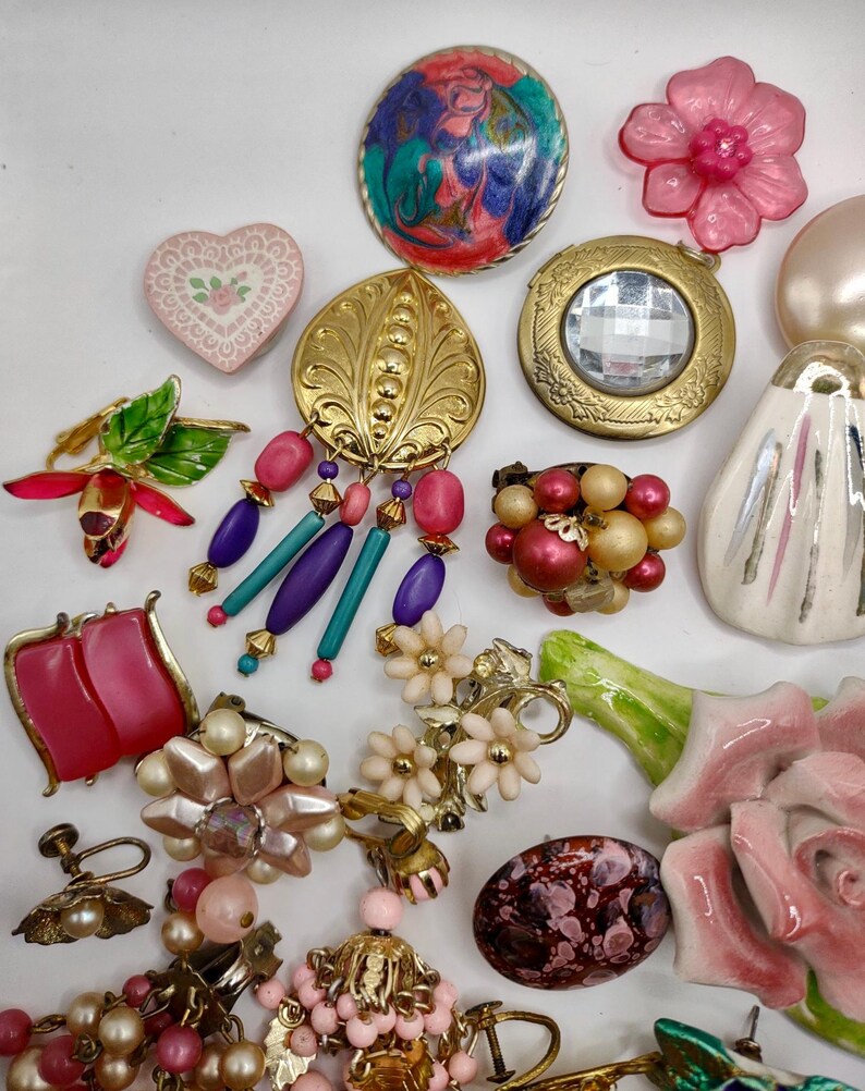 Vintage Lot of Pink Costume Jewelry, Crafts, Detash, Junk, E25 - Etsy