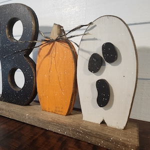 Wooden Halloween BOO Sign - Etsy