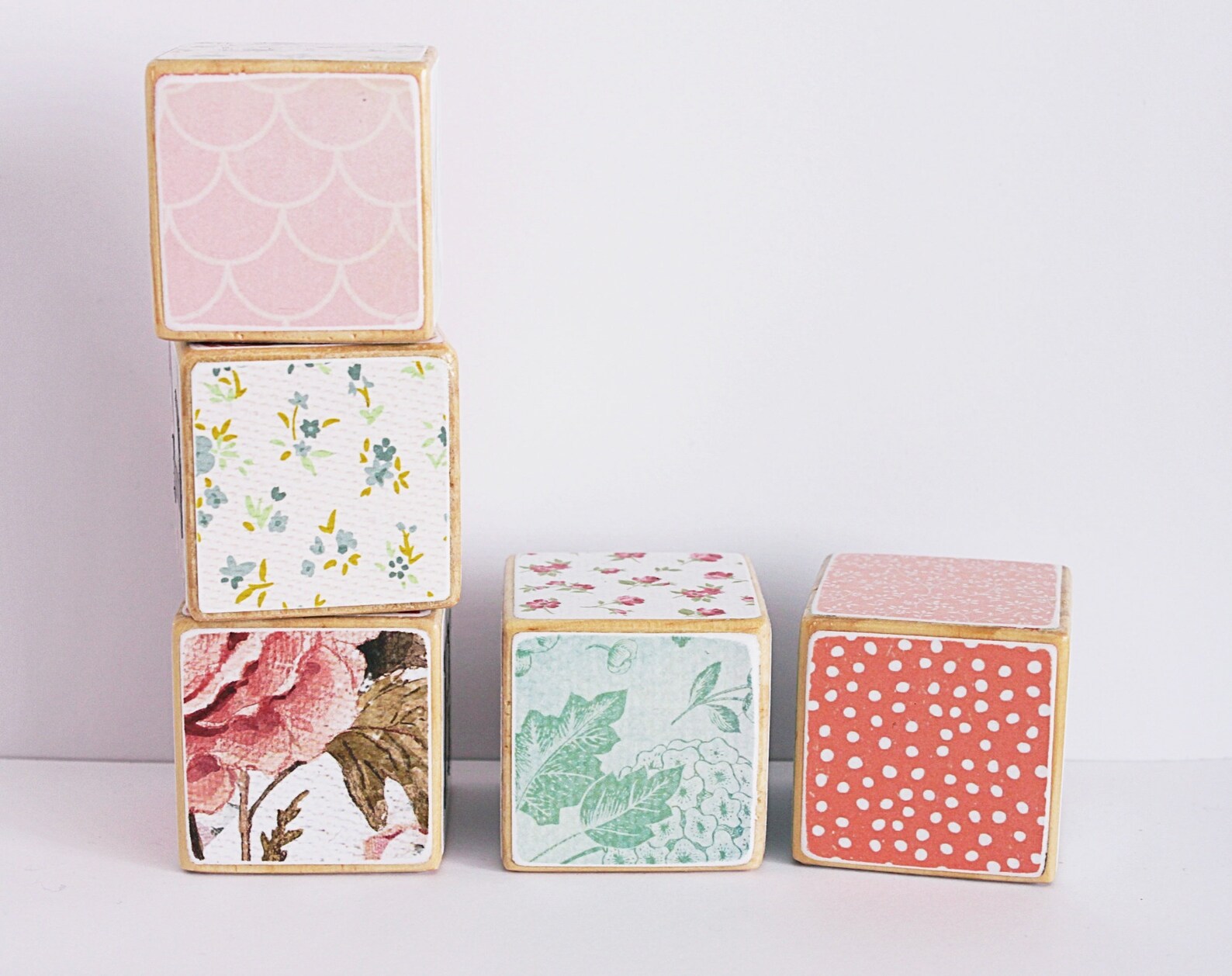 HELLO Blocks // Girls Wooden Blocks // Set of 5 - Etsy