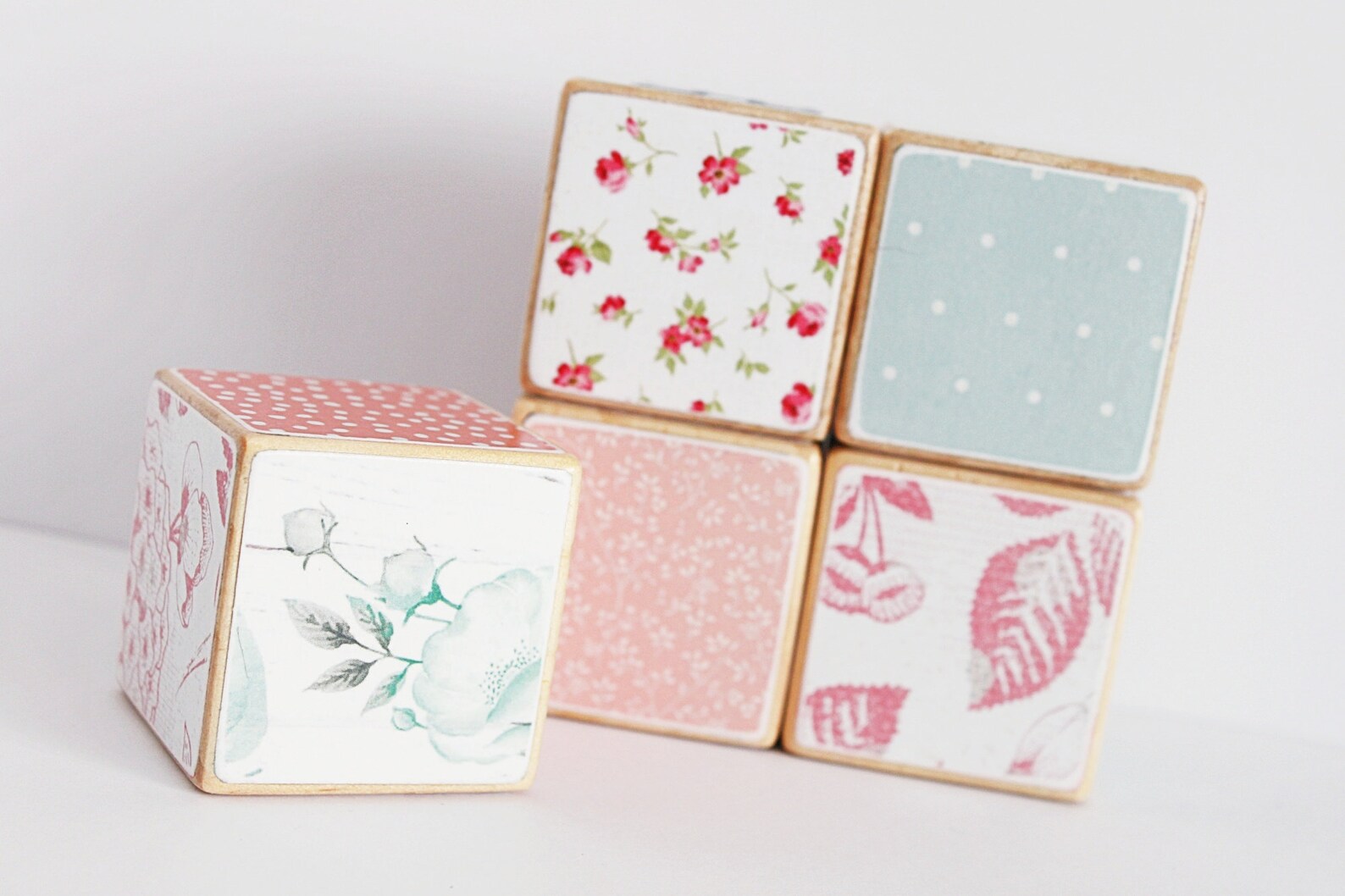 HELLO Blocks // Girls Wooden Blocks // Set of 5 - Etsy