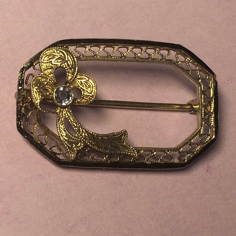 Gold Filigree Brooch - Etsy