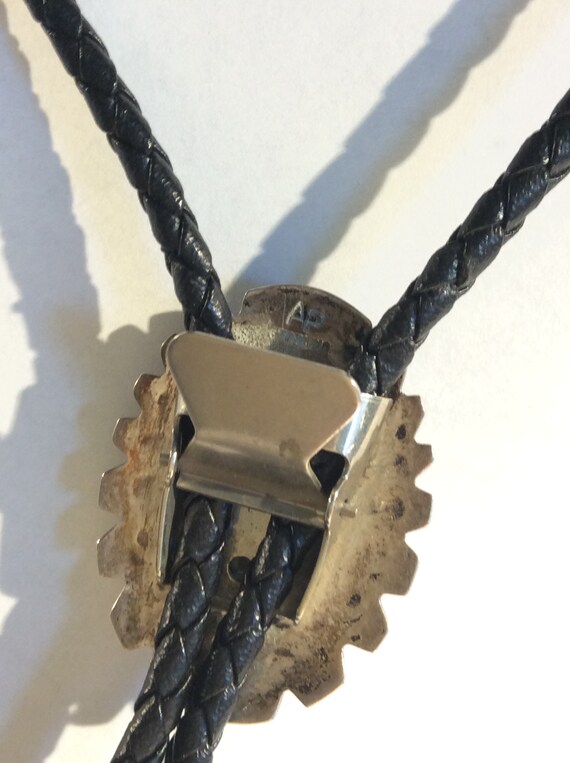 Navajo Sterling Silver Bolo with Large Malachite Cent… - Gem