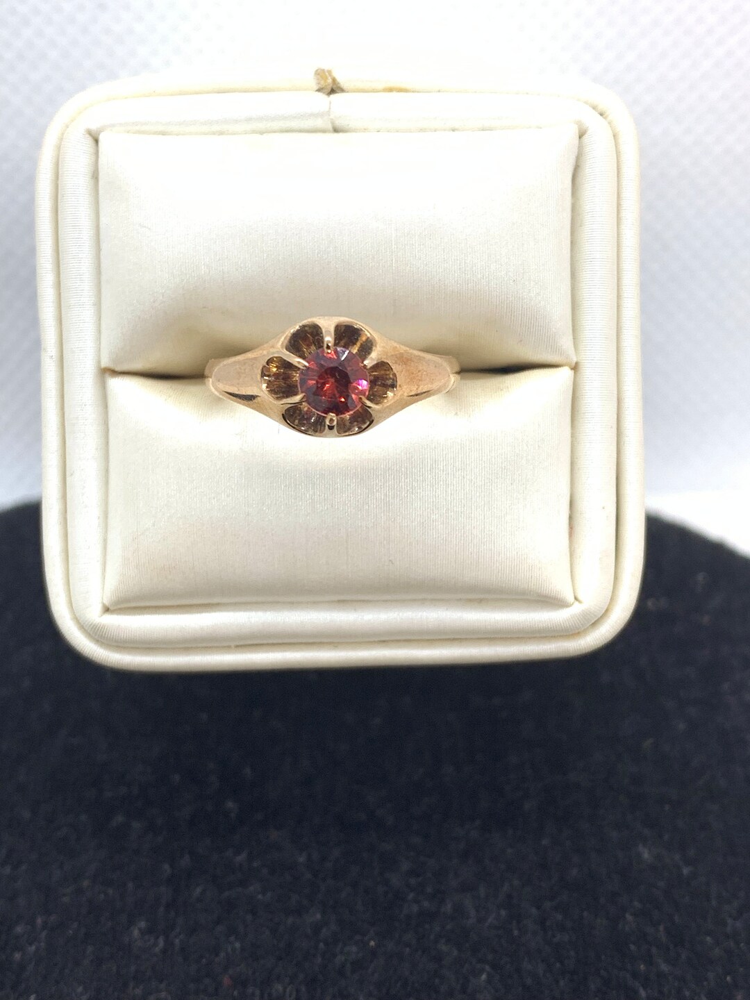 14k Antique Pinky Ring Belcher Setting 4mm Garnet Size 3 Ring - Etsy