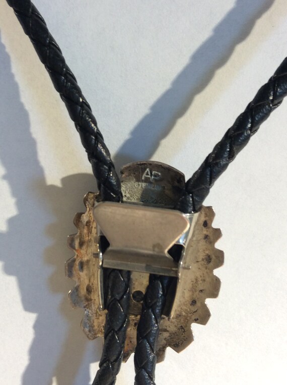 Navajo Sterling Silver Bolo with Large Malachite Cent… - Gem