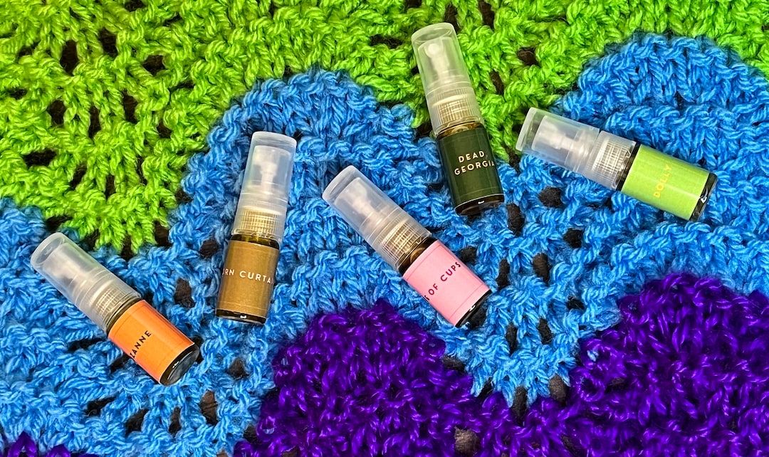 Scent Spells Natural Perfume Sample Set, Set of 6 - Etsy