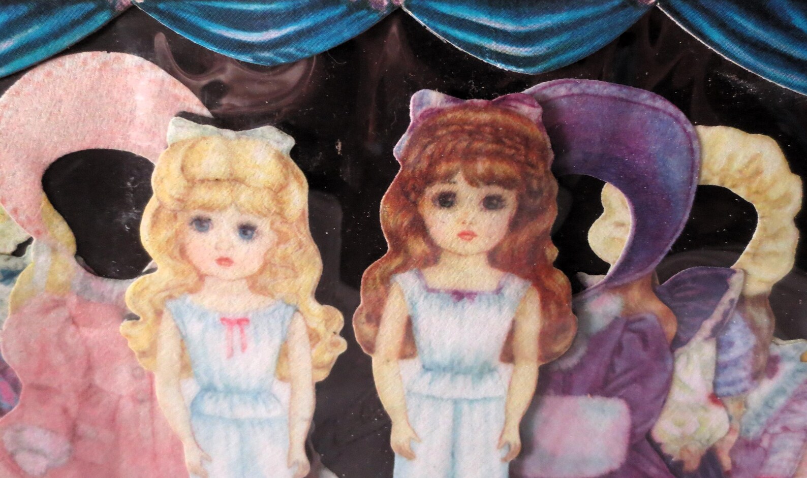 Amy & Meg LITTLE WOMEN Magicloth 'paper' Dolls Magic Outfits Madam ...