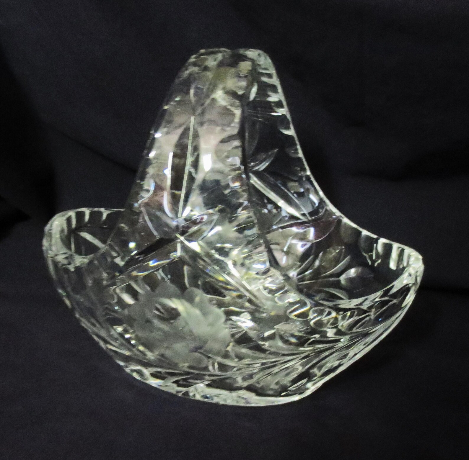 LEAD CUT GLASS Basket Clear Vintage 5 Crystal Frosted Floral Bowl Shape ...