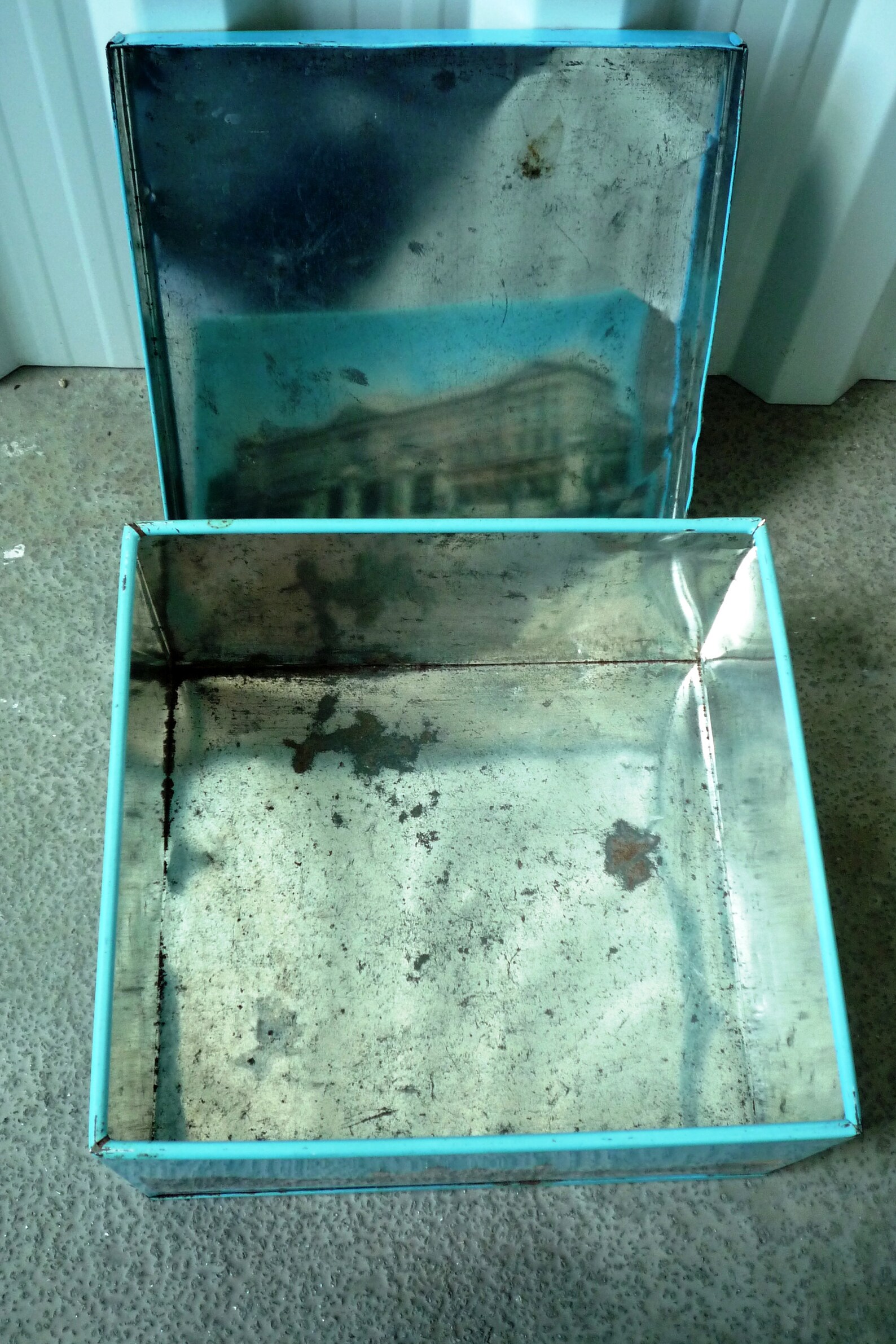 British Tin Box Cookies Tin Box Collectible Tin 1960's - Etsy