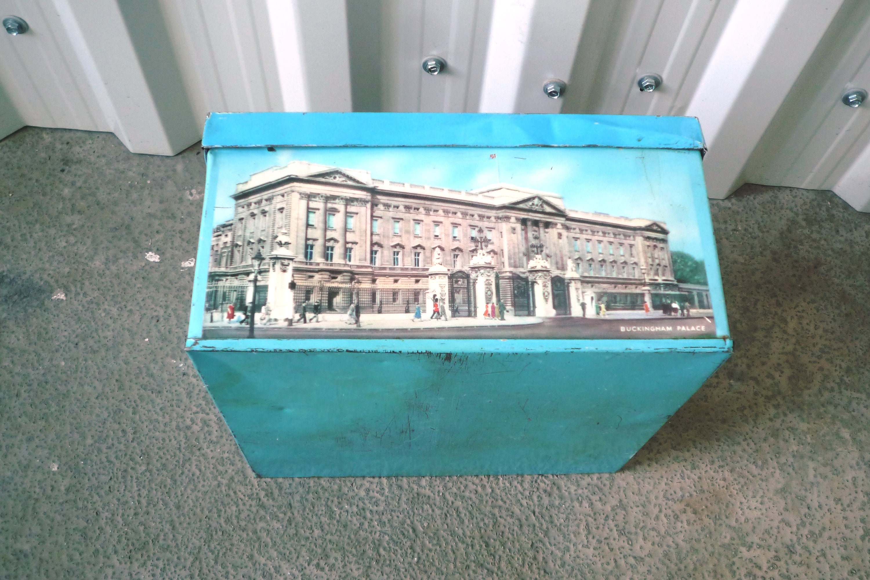 British Tin Box Cookies Tin Box Collectible Tin 1960's - Etsy