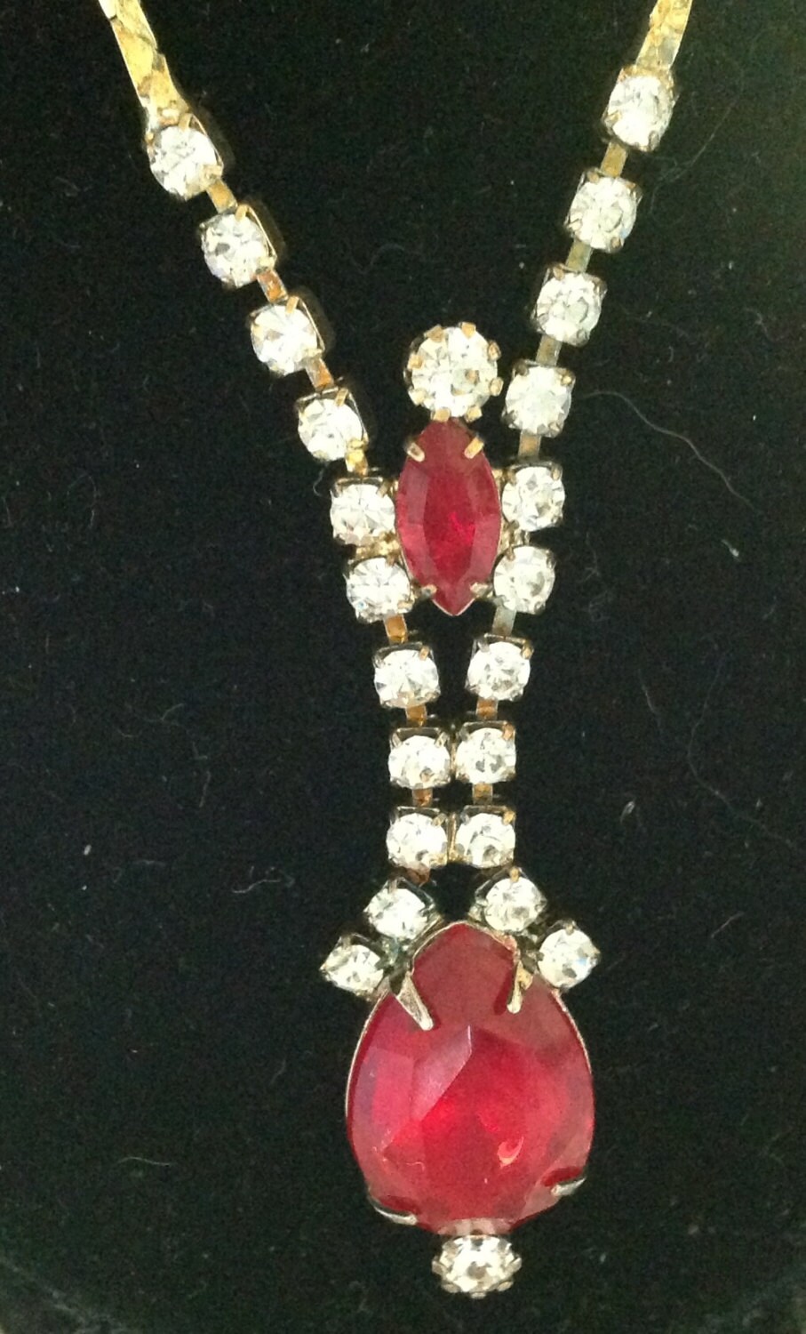 Vintage Ruby Red Teardrop Rhinestone Necklace - Etsy