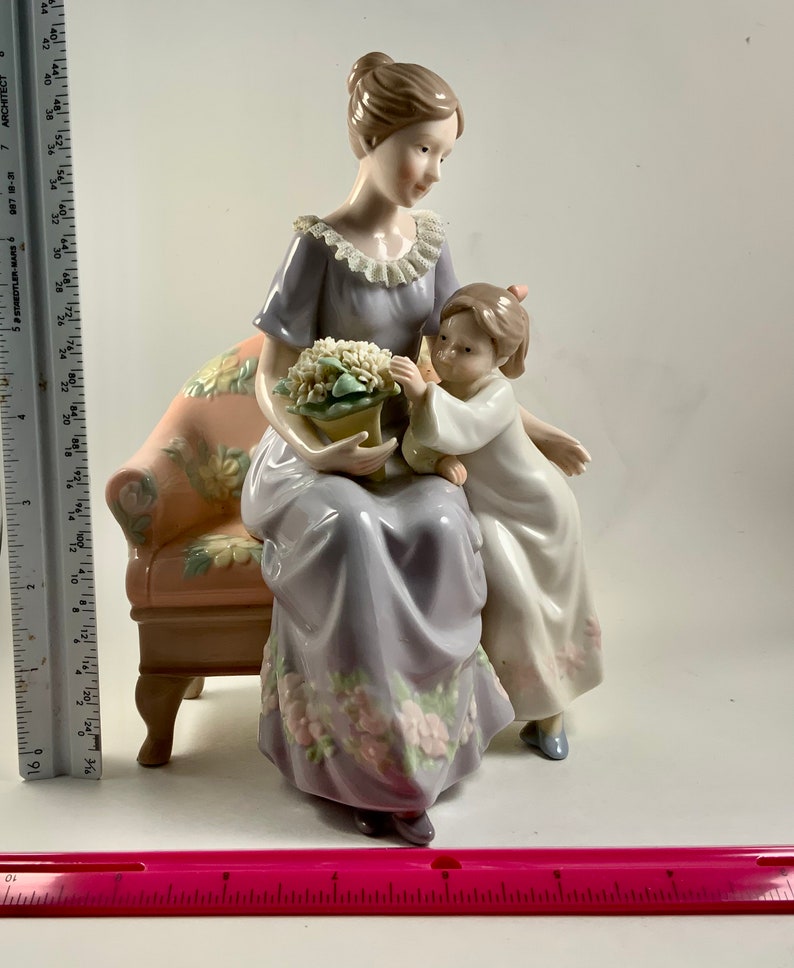 Vintage MOTHER and DAUGHTER FIGURINE, Sculpture, Statue, Porcelain ...