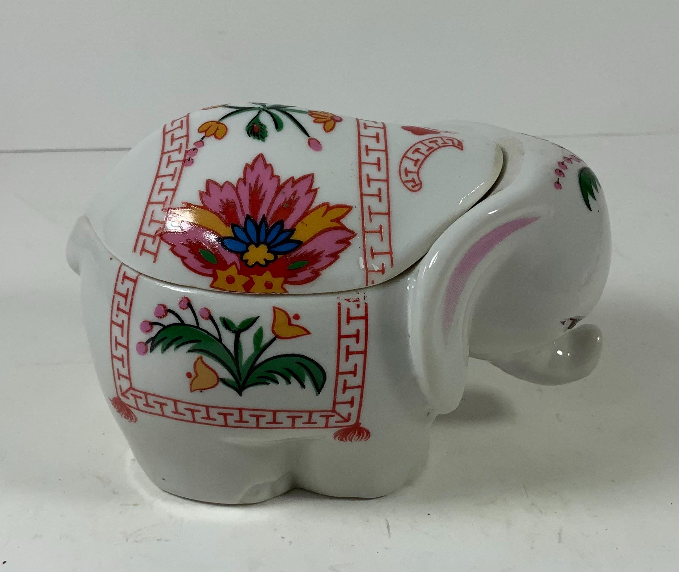 Vintage ELEPHANT COVERED DISH Trinket Dish Candleholder Decor Pink ...