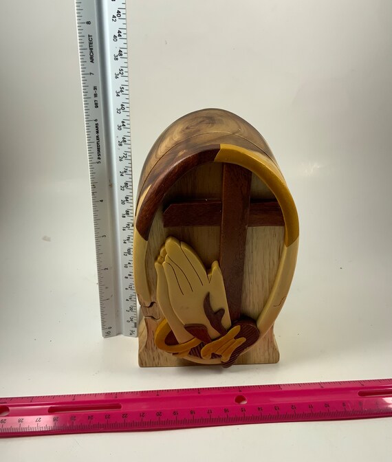 Vintage PRAYING HANDS BOX, Puzzle Box, Hideaway Box, … - Gem